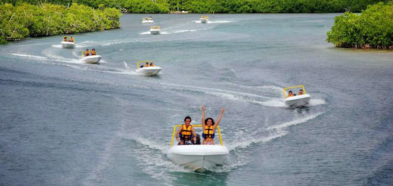 Top 10 Luxury Mini Speedboats | TheRichest